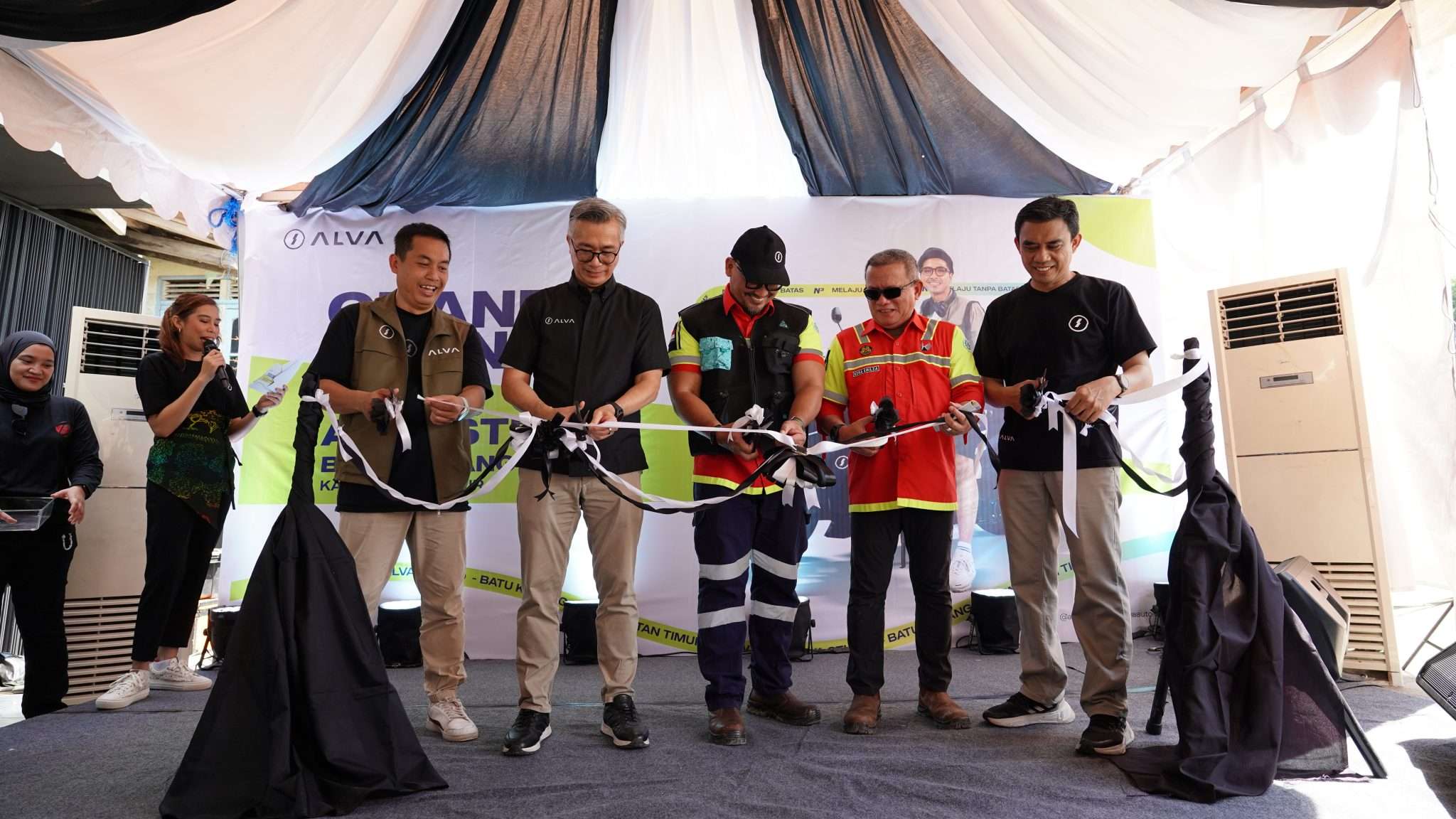 Motomobi News | ALVA dan Kideco Resmikan ALVA Studio di Kalimantan ...